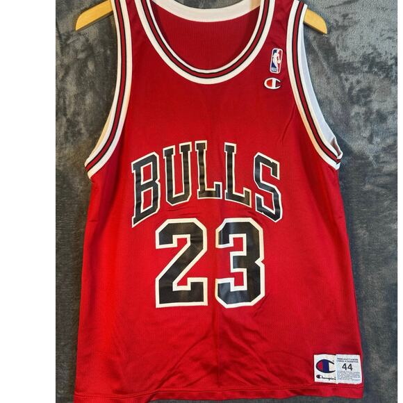 Champion | Shirts | Vtg 9s Champion Chicago Bulls Michael Jordan Red 23 ...